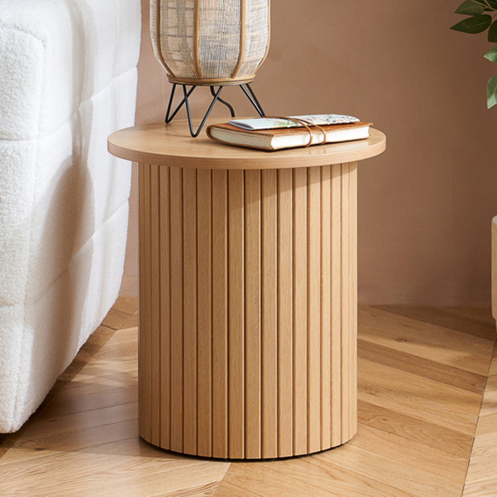 Avenel Wooden Round Side Table In Oak