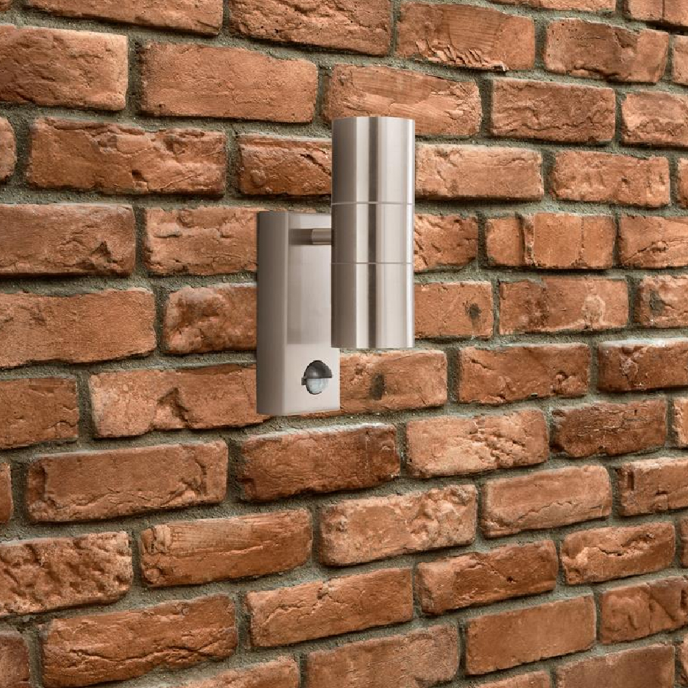 Metro Stainless Steel Outdoor Wall Light In Silver